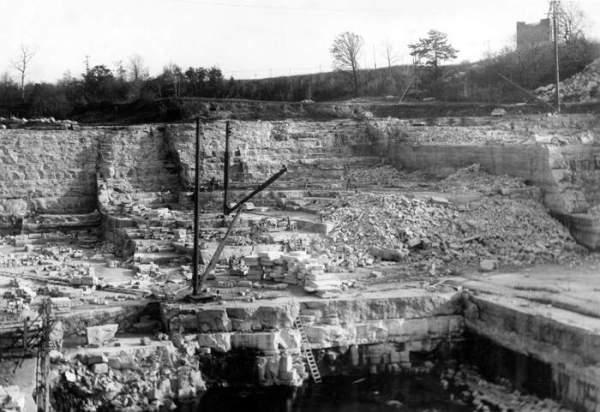 Schoonmaker Reef - Wauwatosa Historical Society